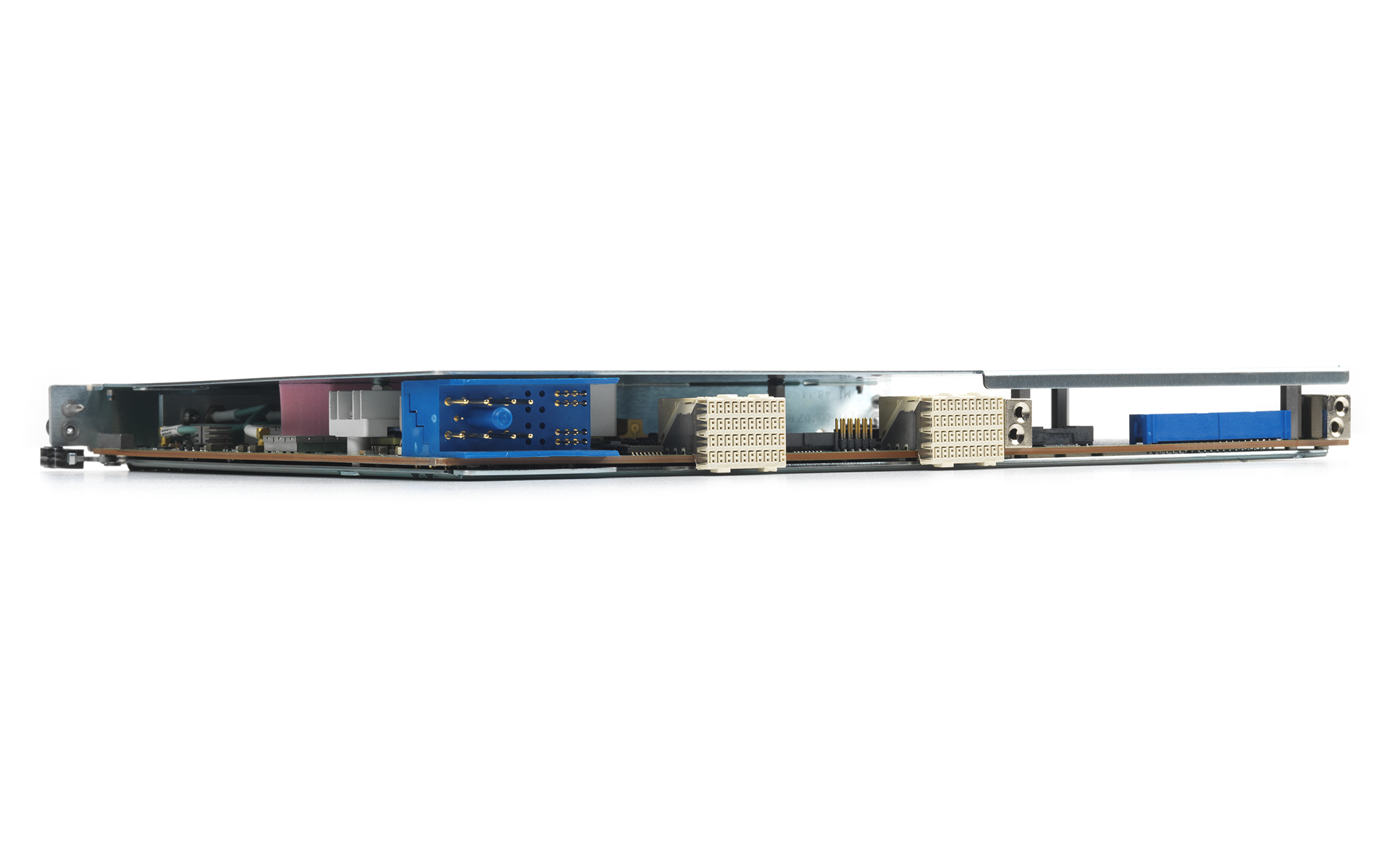 M8197A M8195A用マルチチャネル同期モジュール | Keysight