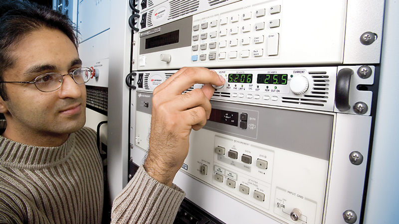 ATE 시스템 전원 공급기 | 키사이트